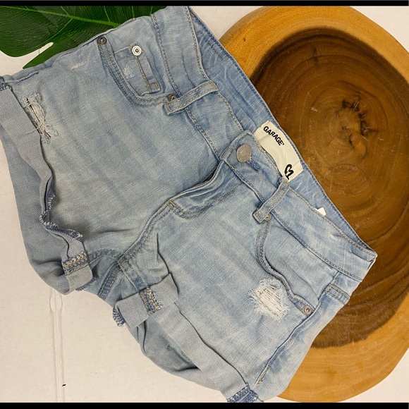 Garage | Shorts | Garage Flirty Shorts Stretch Denim Shorts | Poshmark